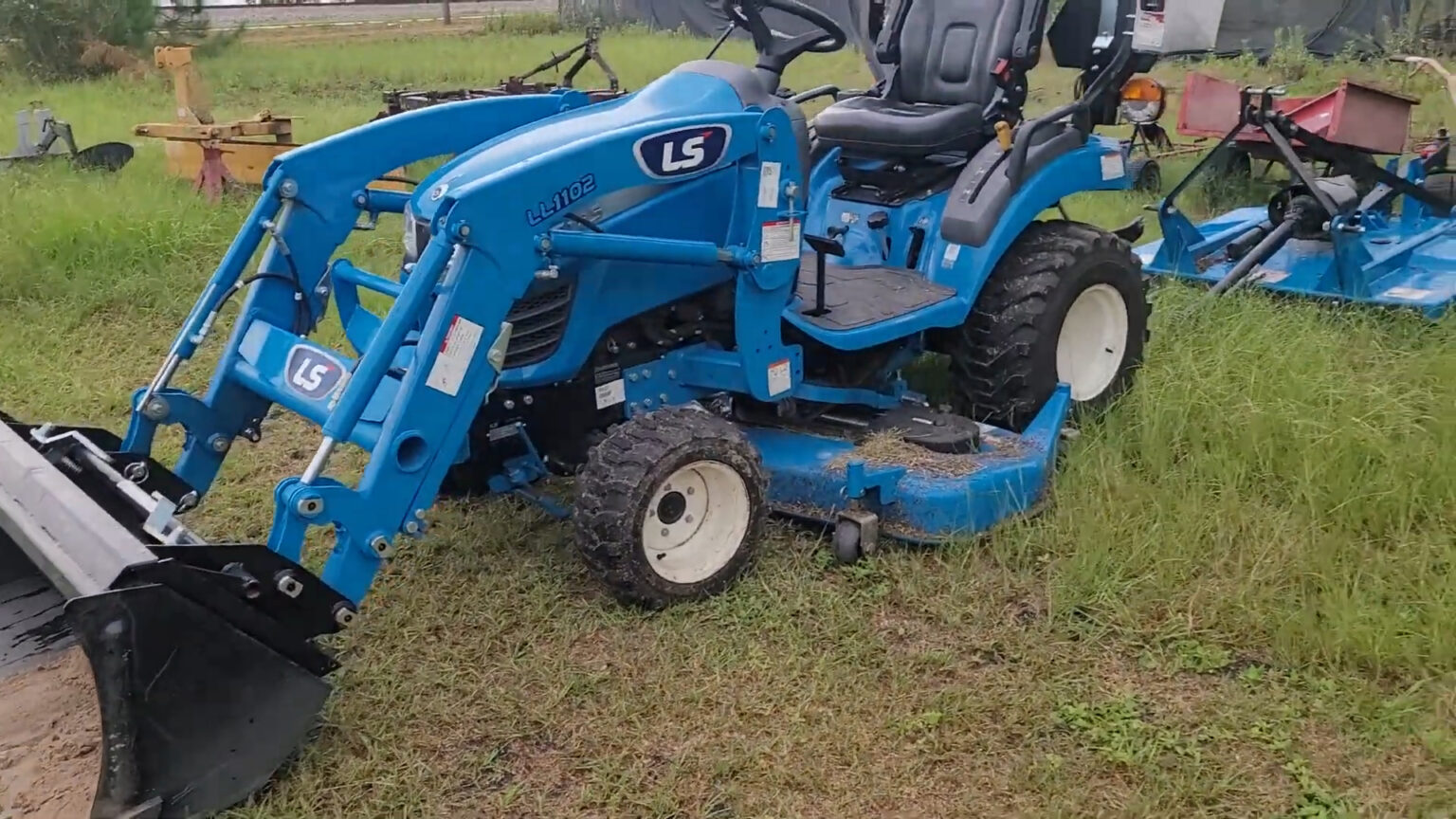 5 Common Problems with LS MT125 Tractor and Their Solution - The Crop site